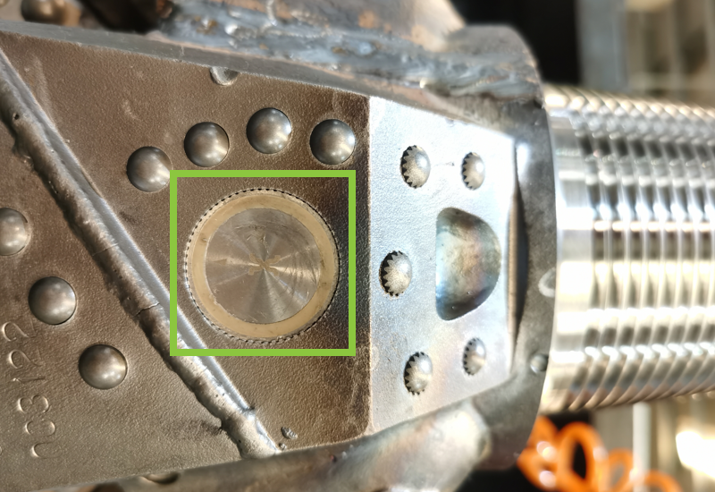 On Metal RFID Tags Ultra Rugged ROSWELL | Xerafy