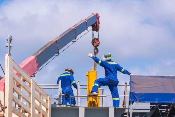 Oil & Gas Completion Safety and Speed: RFID for Rigging Lifting | Xerafy